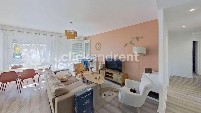 Parc Aux Lievres, Évry-Courcouronnes : Appartement 6 pièces à louer