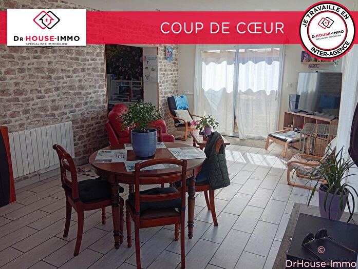 Maison à vendre - Landivisiau - 7 pièces - 5 chambres