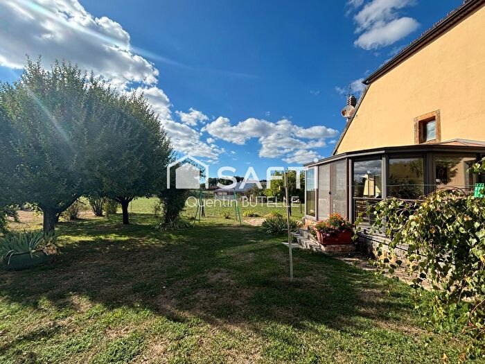Maison 9 pièces à Nozeroy, à vendre