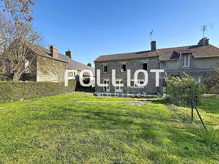Maison 4 pièces à Vains, à vendre