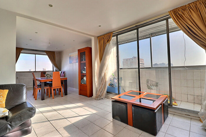 Appartement à vendre - Colombes, Fossés Jean Bouvier - 4 pièces - 3 chambres