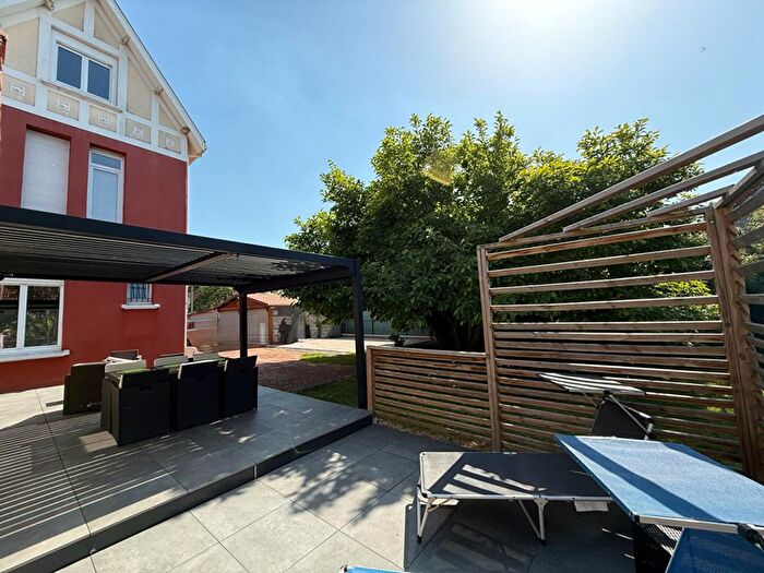 Liévin, Riaumont : Maison 12 pièces à vendre