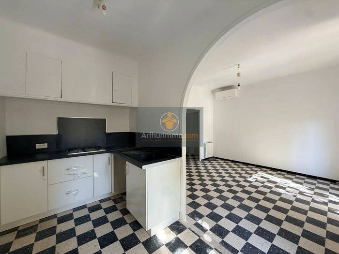 Centre Nord, Apt : Appartement 3 pièces à louer