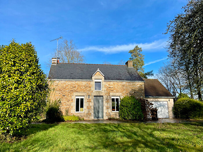 Maison à vendre - Saint-Guyomard - 6 pièces - 4 chambres