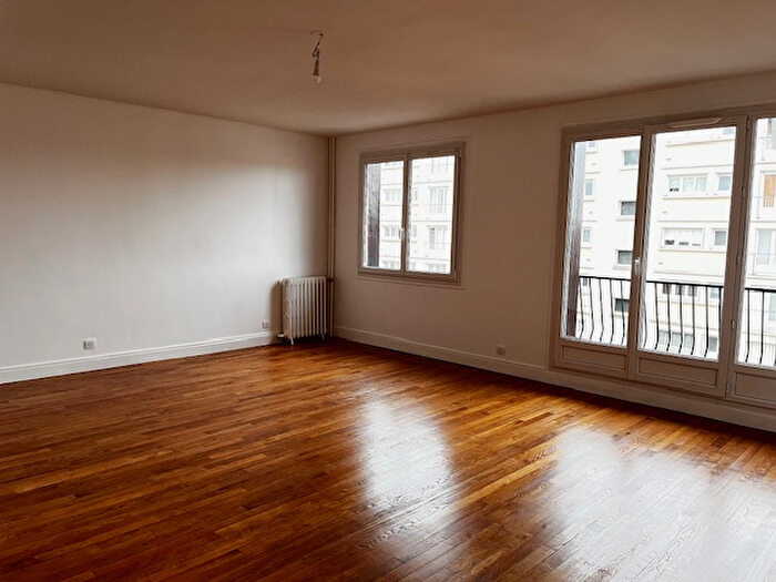 Appartement à louer - Saint-Maur-des-Fossés, Adamville - 2 pièces - 1 chambre