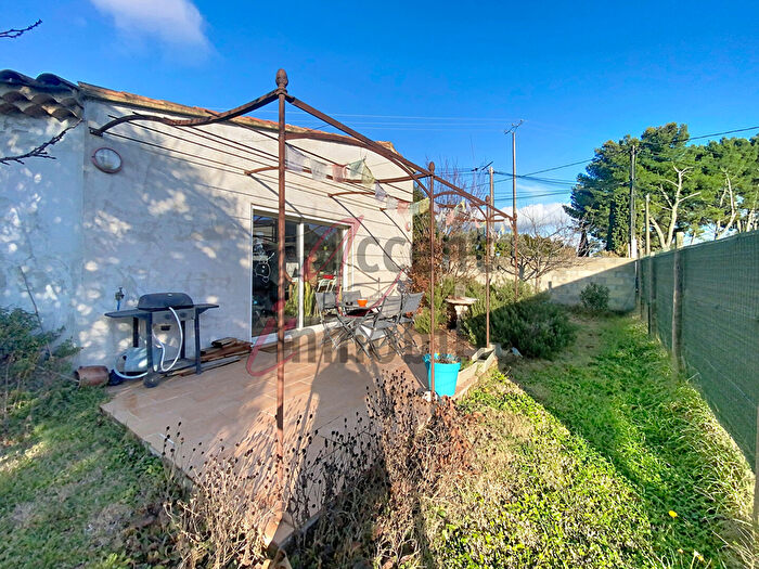 Maison à vendre - Pernes-les-Fontaines - 9 pièces - 5 chambres