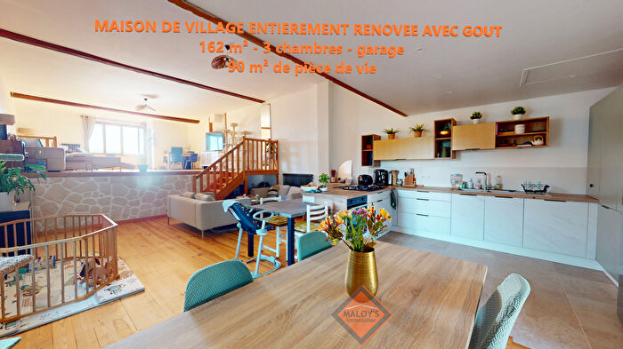 Appartement 5 pièces à Sourcieux-les-Mines, à vendre