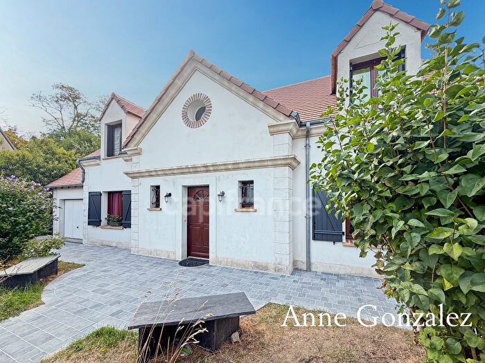 Saint-Jean-de-Braye, Est : Maison 7 pièces à vendre