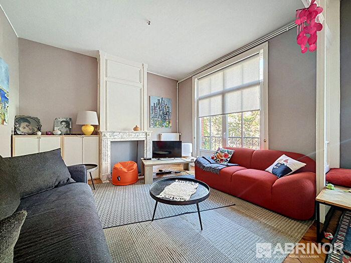 La Madeleine, Grand Boulevard : Appartement 3 pièces à vendre