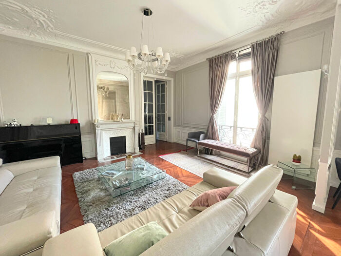 Appartement à vendre - Paris e , Chaillot - 6 pièces - 3 chambres