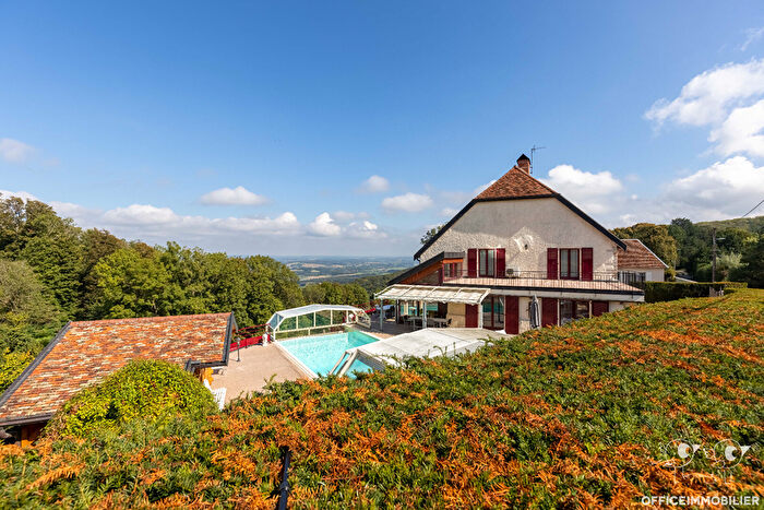 Maison 9 pièces à Châtillon-le-Duc, à vendre