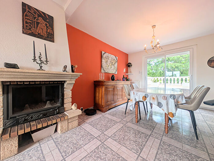 Maison à vendre - Sainte-Gemmes-sur-Loire - 6 pièces - 4 chambres