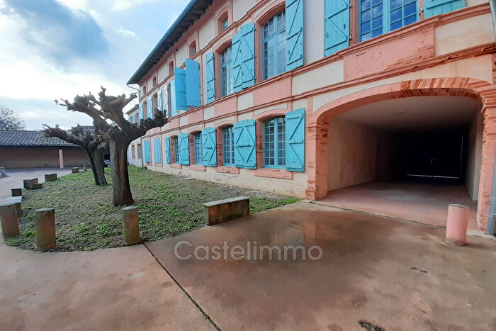 Castelsarrasin, Centre-ville : Appartement 3 pièces à louer