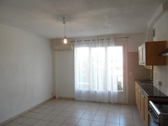 Appartement à louer - Le Boulou - 2 pièces - 1 chambre