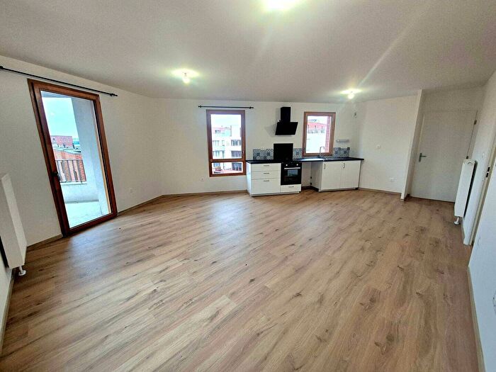 Appartement à louer - Lille Sud - 4 pièces - 3 chambres