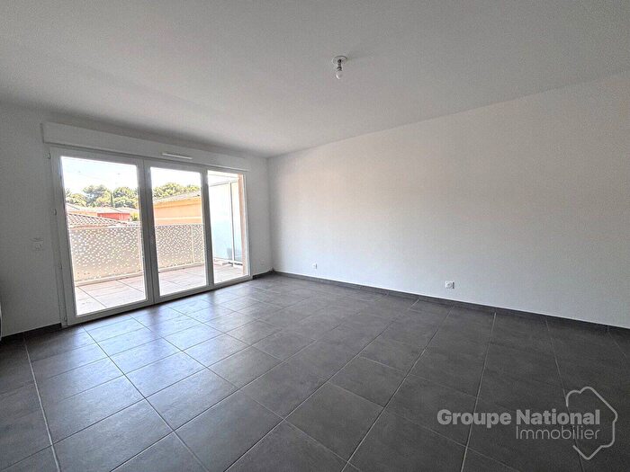 Appartement 4 pièces à Heures Claires-Les Quatre Vents-Sous Préfecture, Istres, à louer