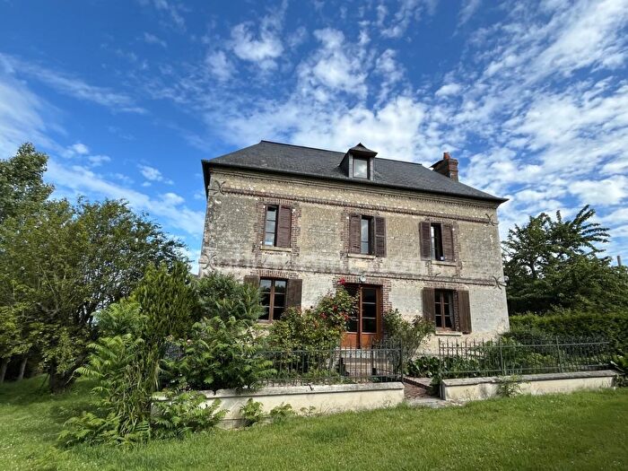 Pennedepie : Maison 7 pièces à vendre