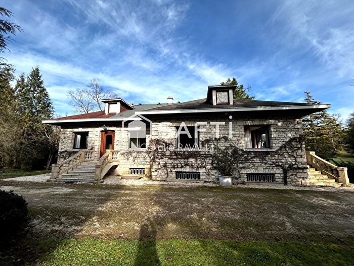 Maison 10 pièces à vendre - Nersac