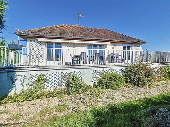 Maison 4 pièces à Épineau-les-Voves, à vendre