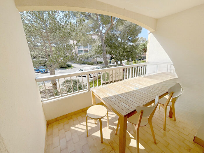 Appartement à vendre - Saint-Mandrier-sur-Mer - 1 pièce - 1 chambre