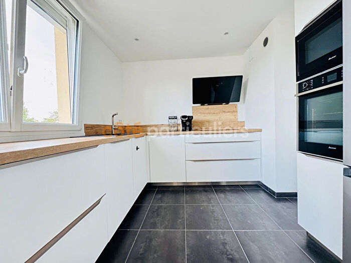 Appartement à vendre - Montauban, Sapiac - 3 pièces - 2 chambres