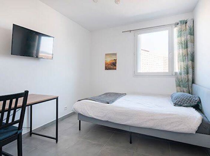 Appartement à louer - Baille, Marseille ème arrondissement - 4 pièces - 3 chambres