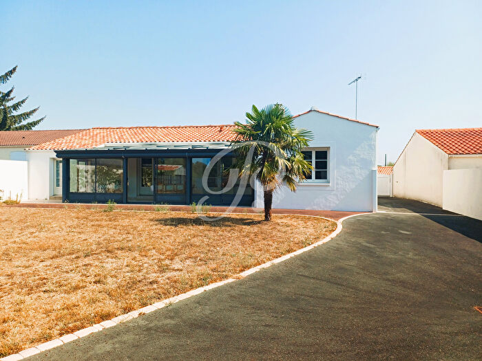Maison 6 pièces à vendre à Saint-Révérend
