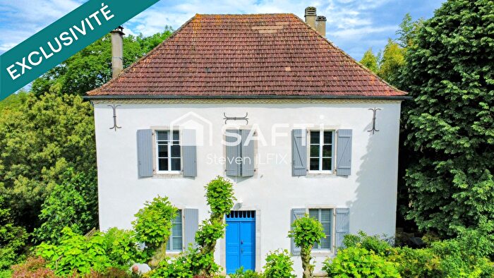Maison 6 pièces à Osserain-Rivareyte, à vendre