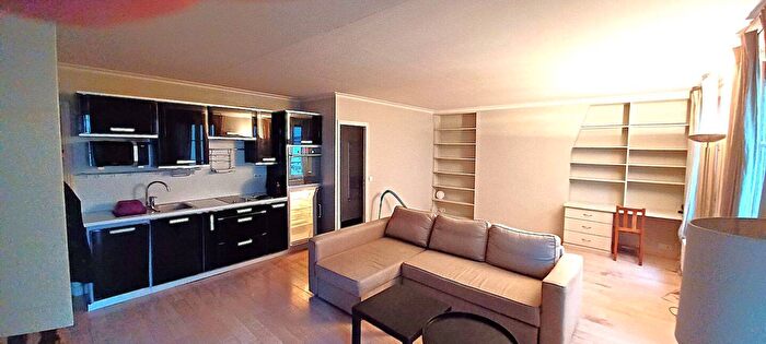 Appartement à louer - Raspail-Montparnasse, Paris ème arrondissement - 2 pièces - 1 chambre