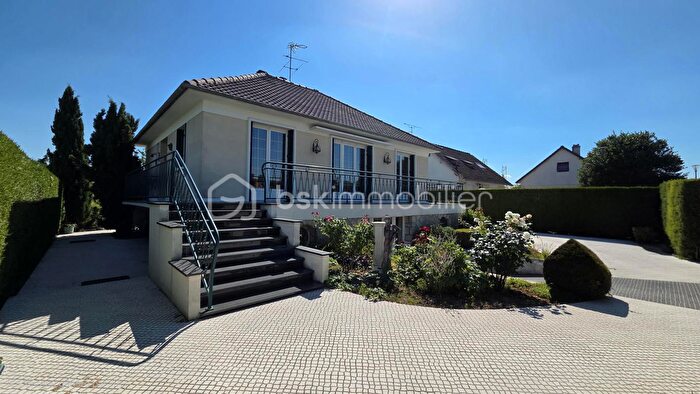 Fontenay-Trésigny : Maison 7 pièces à vendre