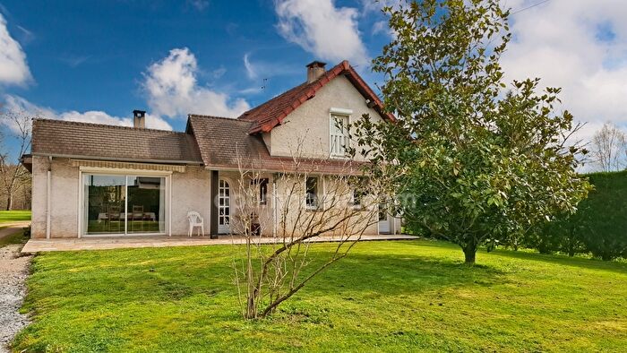 Maison à vendre - Hauterive - 6 pièces - 3 chambres