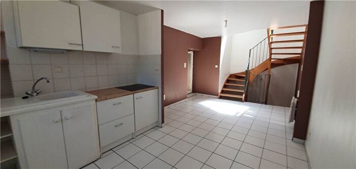 Maison à louer - Taulignan - 2 pièces - 1 chambre