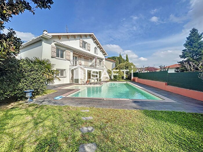 Maison 9 pièces à vendre à LUnion
