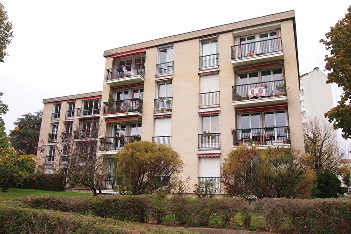 Appartement à louer - Gambetta, Chatou - 1 pièce