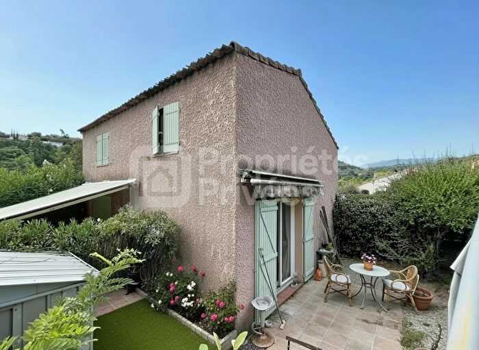 Auribeau-sur-Siagne : Maison 2 pièces à vendre