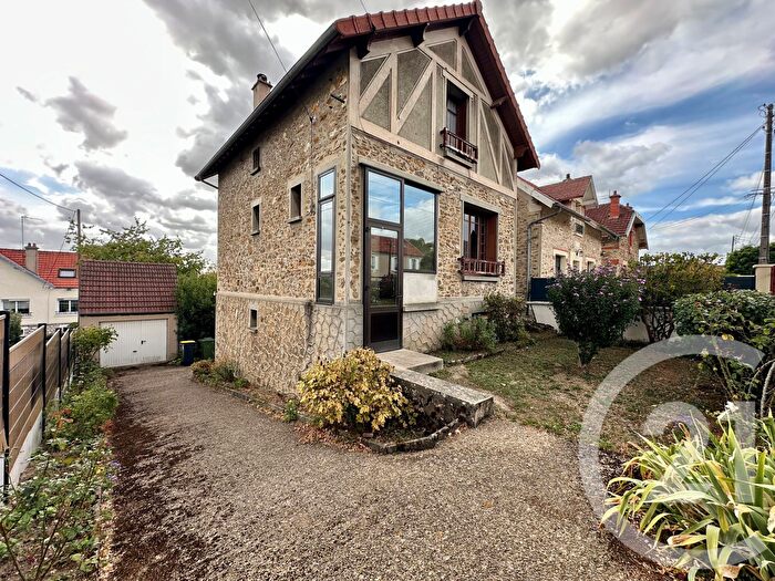 Coulommiers, Centre-ville : Maison 4 pièces à vendre