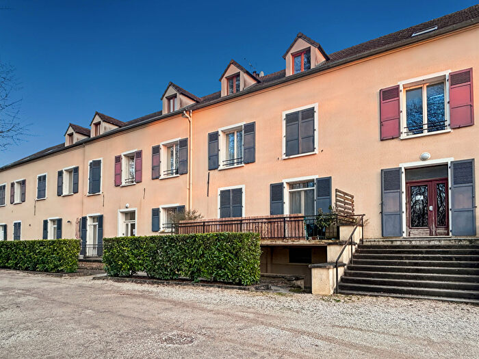 Fontenay-le-Vicomte - Appartement 1 pièce à louer