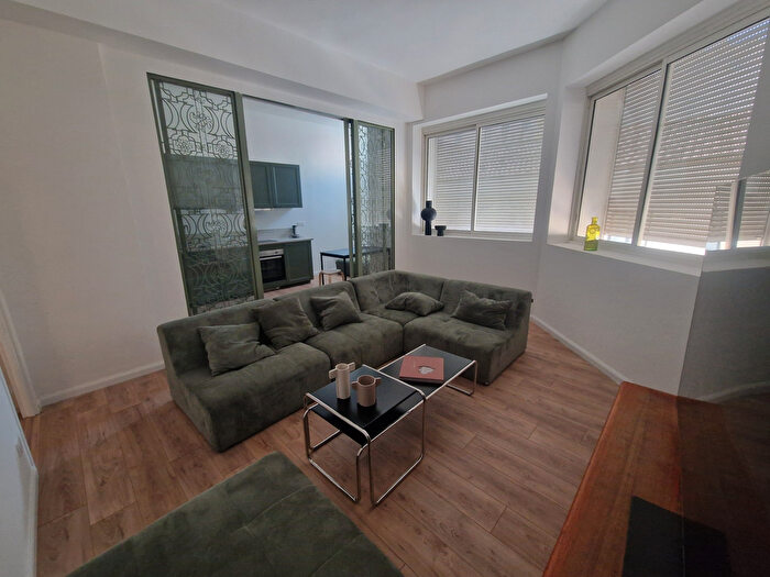 Toulon, Haute-ville - Appartement 4 pièces à louer