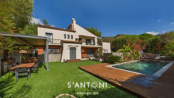 Maison à vendre - Sète, Saint-Clair - 5 pièces - 4 chambres