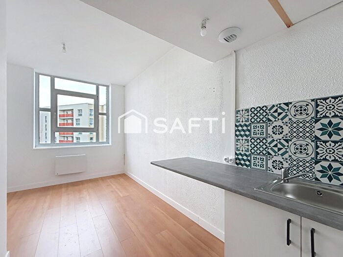 Appartement 1 pièce à vendre à Béthune, Gare
