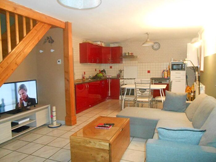 Maison à louer - Saint Genest-La Butte, Nevers - 3 pièces - 2 chambres