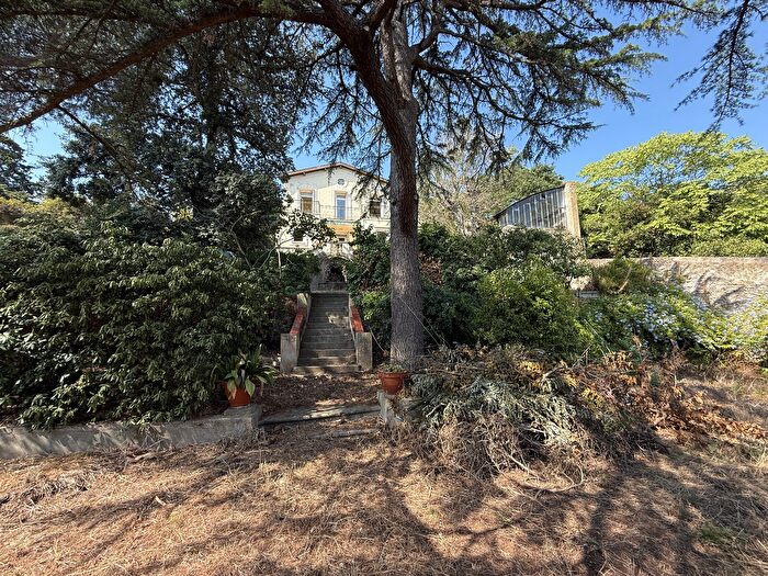 Maison à vendre - Sète, Saint-Clair - 6 pièces - 5 chambres