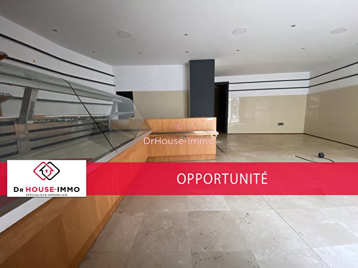 Maison à vendre - Saint-Laurent-dAigouze - 5 pièces - 2 chambres