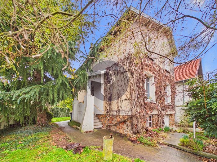 Maison à vendre - Antony, Croix de Berny - 6 pièces - 4 chambres