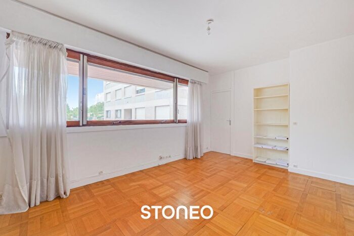 Garches, La Verboise, Janvier : Appartement 2 pièces à vendre