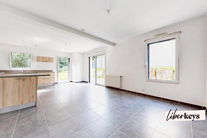 Maison à vendre - Léhon - 5 pièces - 4 chambres