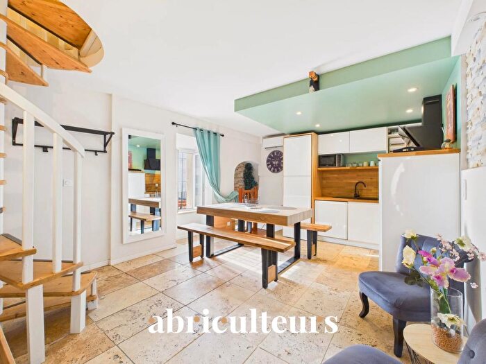 Maison à vendre - Grans - 4 pièces - 2 chambres