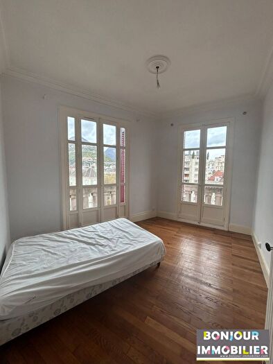Appartement à louer - Berriat-Ampere, Grenoble - 3 pièces - 2 chambres