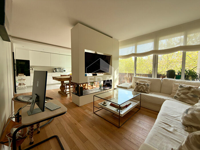 Boulogne-Billancourt, Point du Jour : Appartement 4 pièces à vendre