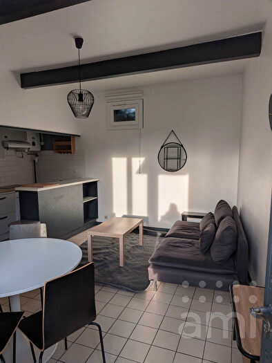 Maison à louer - Bordeaux, Ornano - 3 pièces - 2 chambres